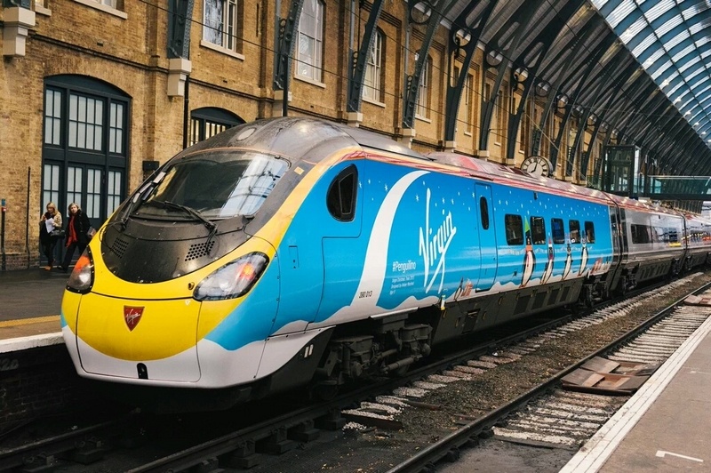 Ferrovie.it - Il "Penguilino" per il Natale di Virgin Trains