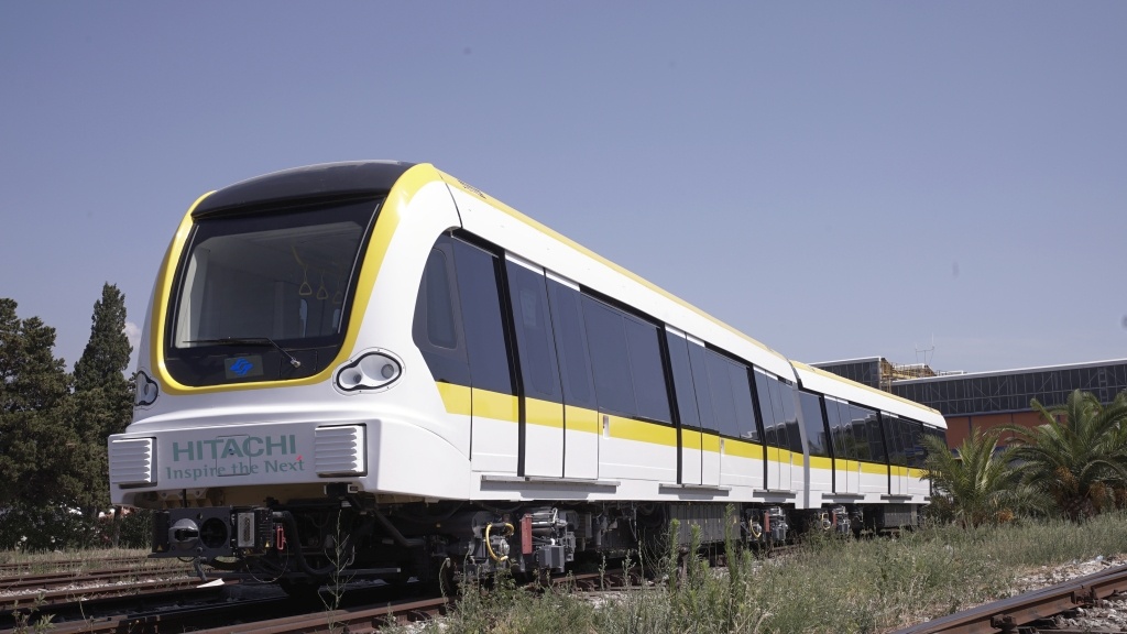 Ferrovie.it - Hitachi Rail Italy presenta il 1° treno per la metro di ...