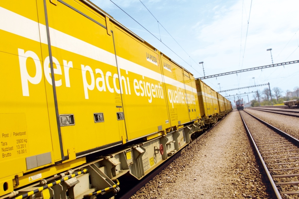 Ferrovie.it - Via libera alla joint venture tra Posta Svizzera e FFS
