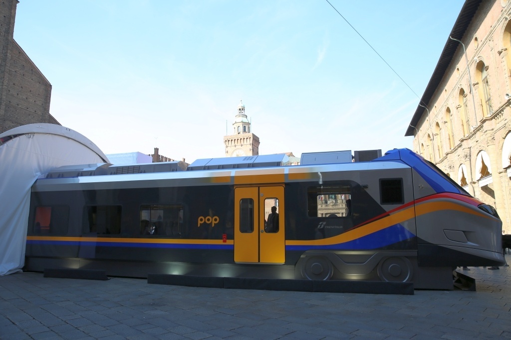 Ferrovie.it - Trenitalia: Pop e Rock anteprima dei nuovi treni a Bologna