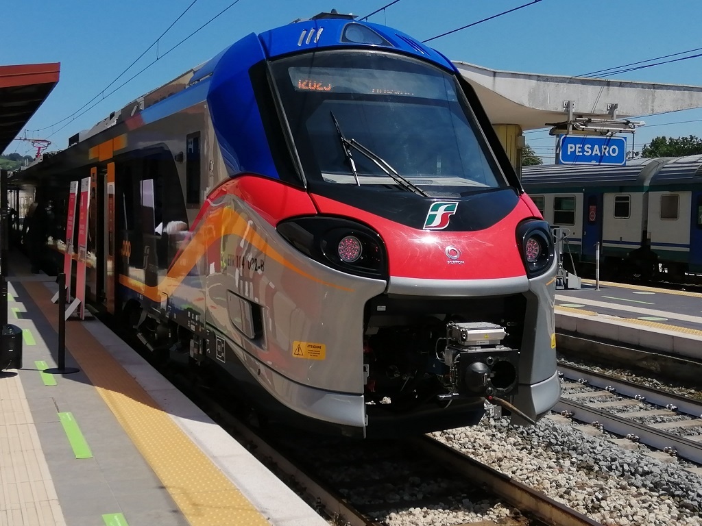 Ferrovie.it - Trenitalia, Marche: consegnati altri due treni Pop