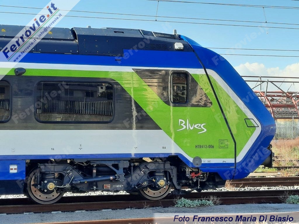 Ferrovie.it - Arrivano i primi due treni Blues sui binari della Sardegna